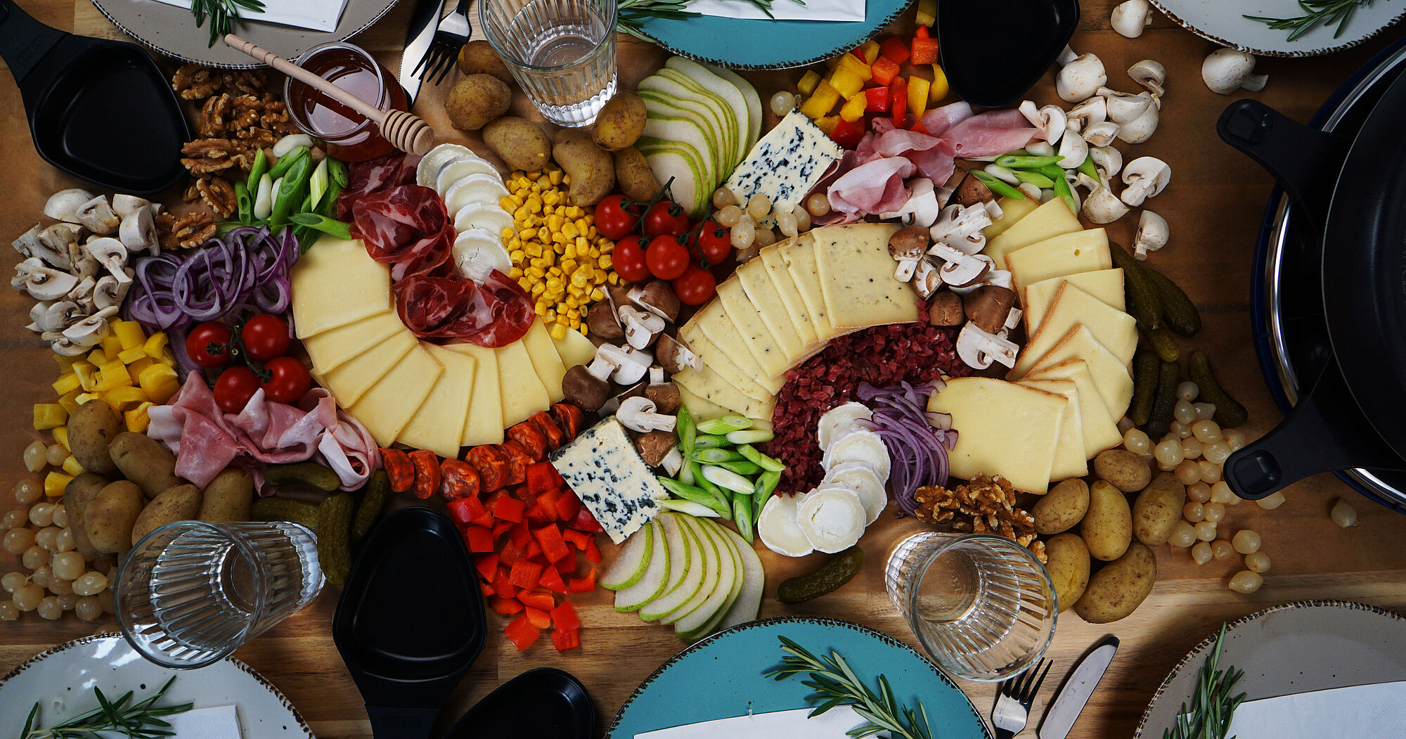 Raclette-Board Rezept mit Käsevariationen
