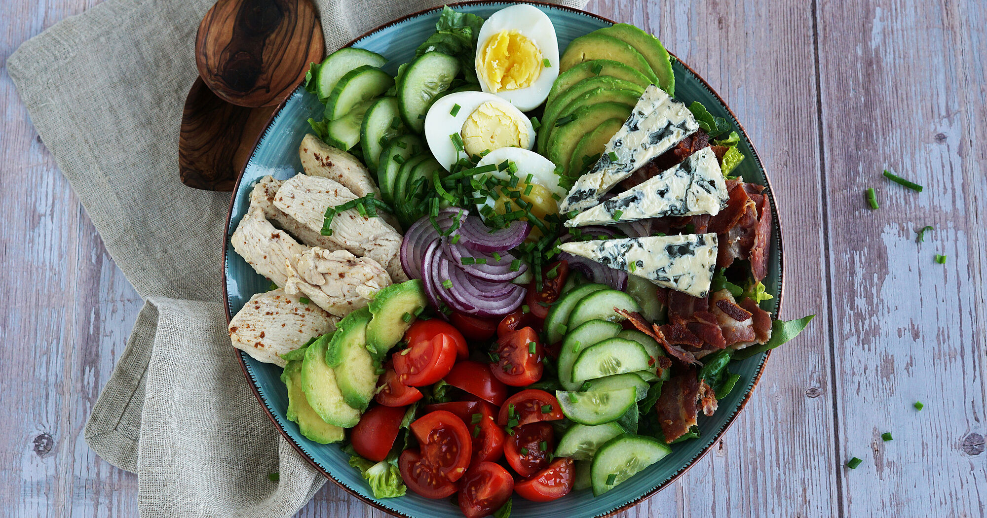 Cobb Salat – Frisch, Knusprig & Schnell zubereitet